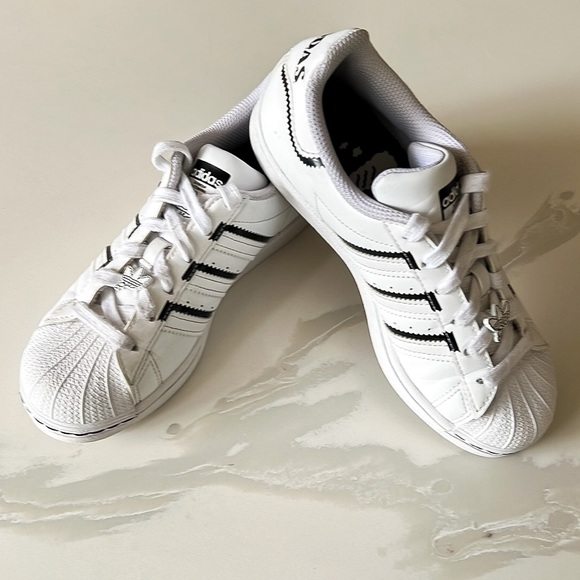 adidas | Shoes | Adidas Superstar Shell Toe White Black Striped Cartoon ...
